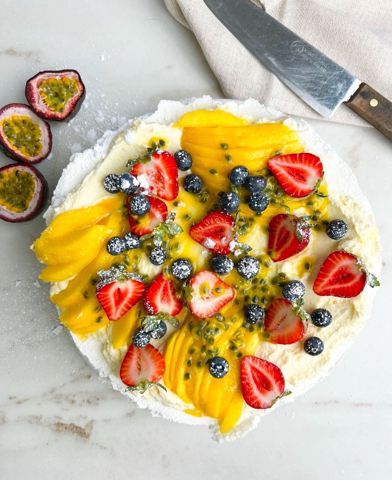 Perfect Pavlova Recipe – DimplesAU